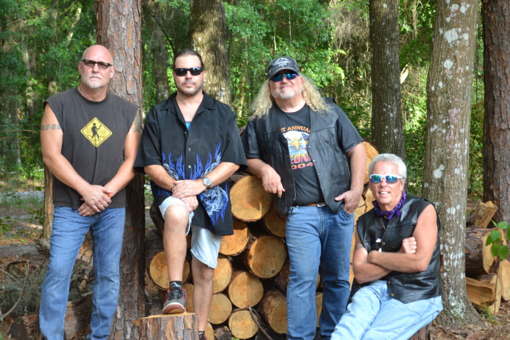 Trucks & Tunes with Dave Shepard Band – Circle Square Commons